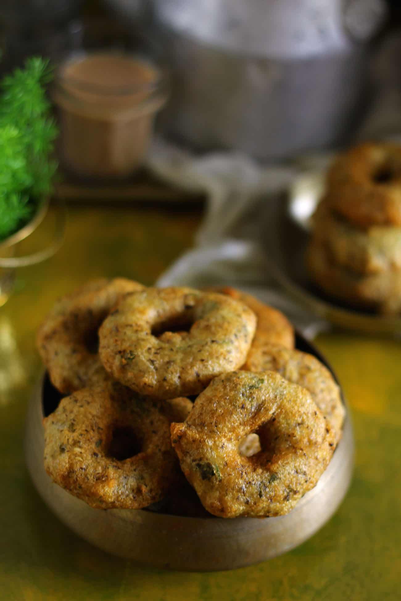 Kumaoni Bada Recipe (Chilka Urad Dal Vada) - Fun FOOD Frolic