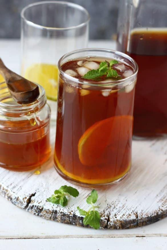 Lemon Iced Tea Recipe - Fun FOOD Frolic