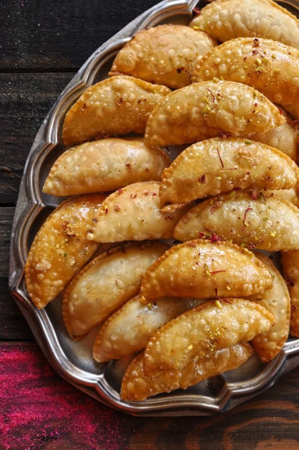 Gujiya Recipe (Mawa Gujia) - Fun FOOD Frolic