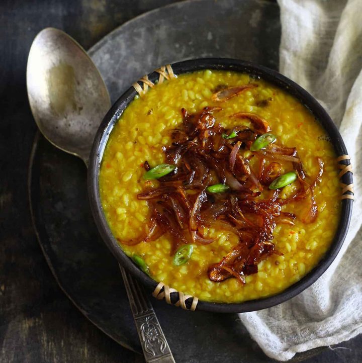 Urad Dal Recipe (Punjabi Style Urad Dal) - Fun FOOD Frolic