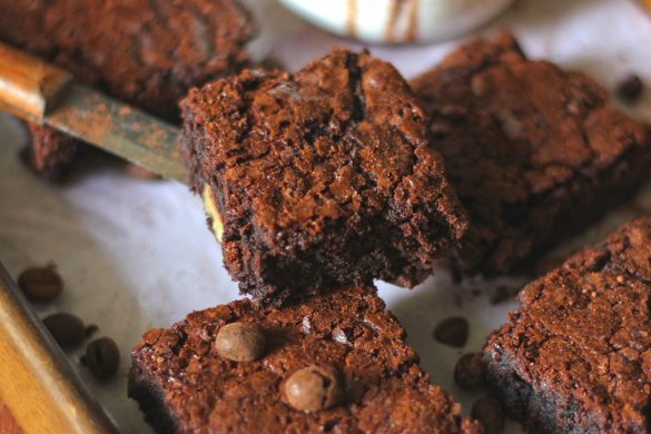 20 Minute Red Sauce Spaghetti (Video Recipe) - Fun FOOD Frolic