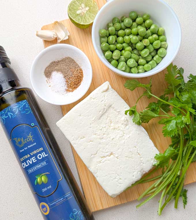 Matar Paneer Toast Recipe - Fun FOOD Frolic